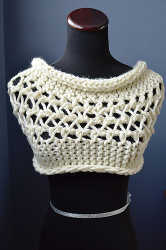 Ravelry: Cafe Cowl pattern by Angela Steffen