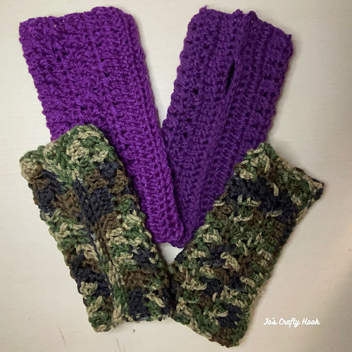 Ravelry: XBox Wrist Warmers pattern by Jo's Crafty Hook