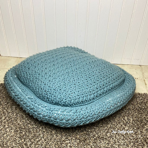 Ravelry: Your Buddy’s Bed pattern by Jo's Crafty Hook