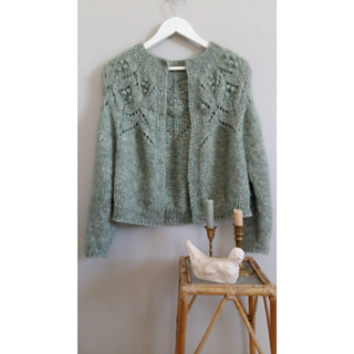 Ravelry: johannamart's Magnolia Bloom Cardigan