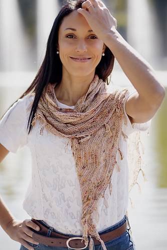 Ravelry: The Lone Skein Shawl pattern by Joji Locatelli