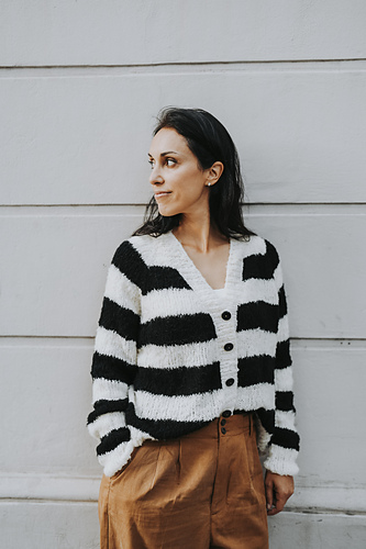 Ravelry: Boxy Raglan Cardi pattern by Joji Locatelli