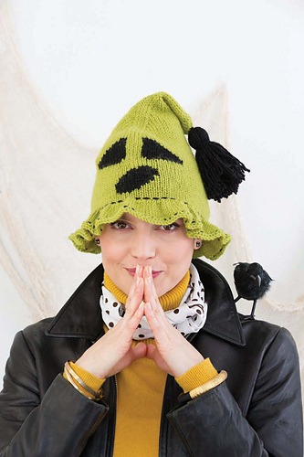 Ravelry: Ghoulish Ghost Hat pattern by Christina Behnke