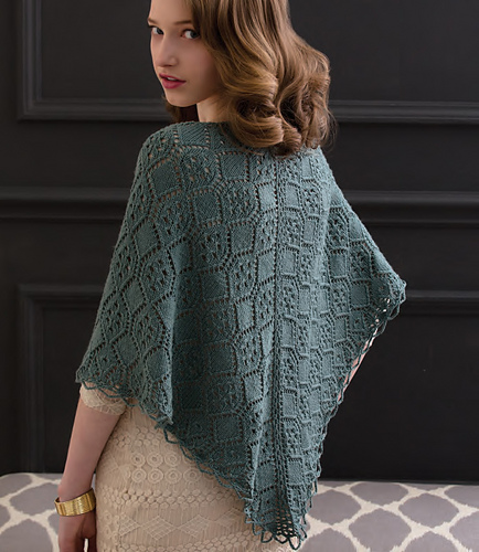 Ravelry: Lacy Loop-Edged Shawl pattern by Anniken Allis