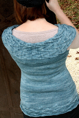 Ravelry: Estelle pattern by Juliet Moody