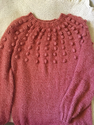 Ravelry: Lili's Bobble Sweater (Adult) pattern by Paula Leme