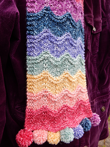 Ravelry: Rippling Rainbow Scarf pattern by Helen Kurtz
