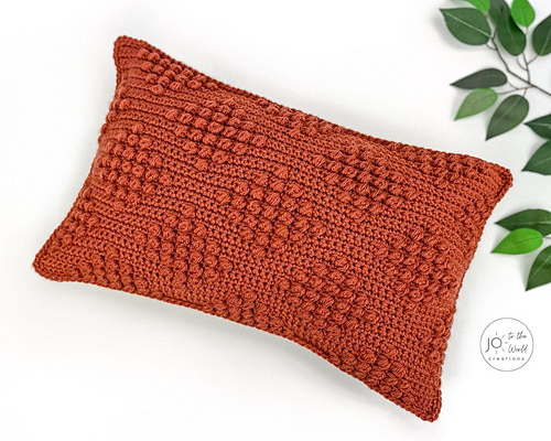 Ravelry: Modern Rectangle Pillow pattern by Jo Edwards