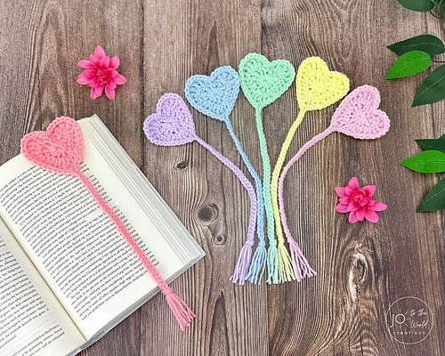 Ravelry: Heart Bookmark pattern by Jo Edwards