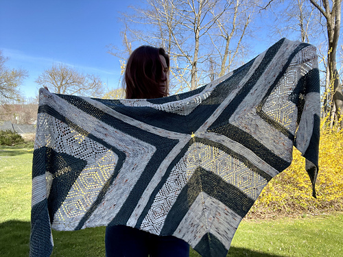 Ravelry: Ahsoka pattern by Lesley Anne Robinson