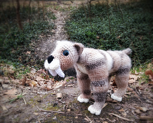 Ravelry: Sabertooth Cat pattern by Jennifer Starbird