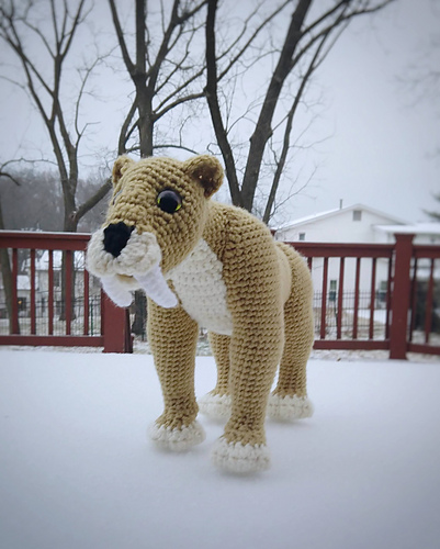 Ravelry: Sabertooth Cat pattern by Jennifer Starbird