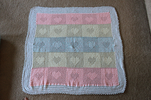 Ravelry: Filet Hearts pattern by Laurie Halama