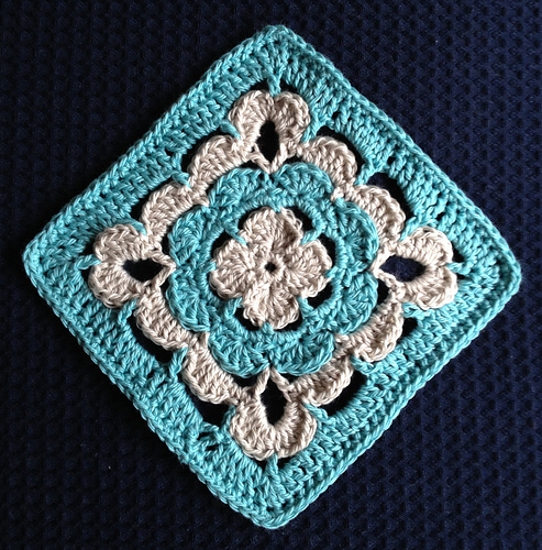 Ravelry: Shell Collection 6" Granny Square pattern by Shelley Husband