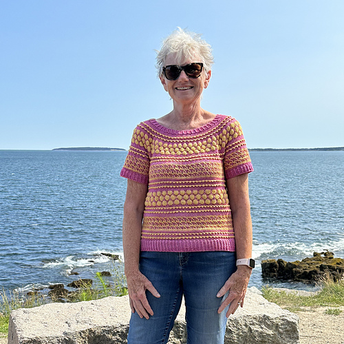 Ravelry: Killer Queen Pullover pattern by Mary Annarella