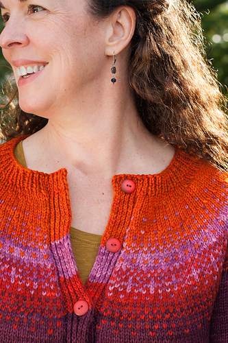 Ravelry: Hiro pattern by Julia Farwell-Clay