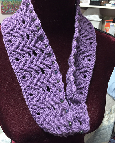 Ravelry: Jewel Cowl pattern by Briana K Designs