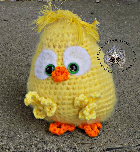 Ravelry: Not So Angry Chick Yellow pattern by Greybriar Hollow