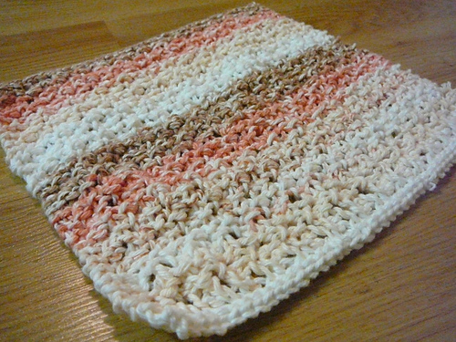 Ravelry: Scrubby Dishcloth pattern by Laurie Lee