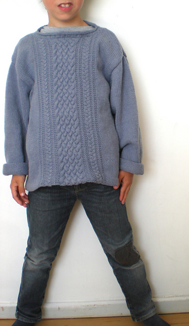 Ravelry: Le pull bleu de P'tit Gars pattern by Marie Guiheneuf
