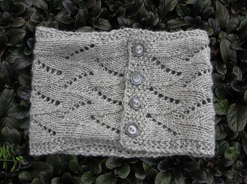 Ravelry: Swerve Cowl pattern by Sarah M. Goodwin