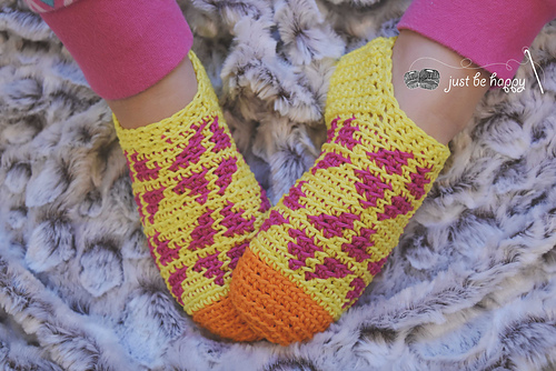 Ravelry: Fair Isle Slippers pattern by Alessandra Hayden