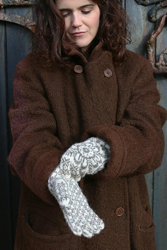 Ravelry: Theodora pattern by Susan Crawford