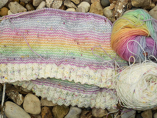 Ravelry: HELICAL Stripes pattern by Mary-Ann Lammers