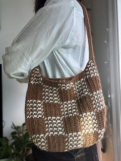 Ravelry: Check It Bag pattern by Lindsey Muscarella