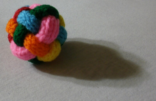 Ravelry: jvallas' Rian's Mini Gevlochten Braided Ball