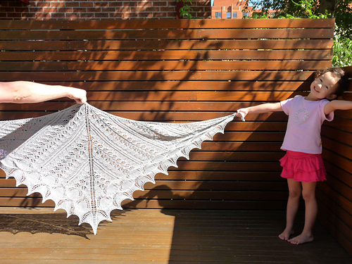 Ravelry: Radical Change pattern by Kristina Vilimaite