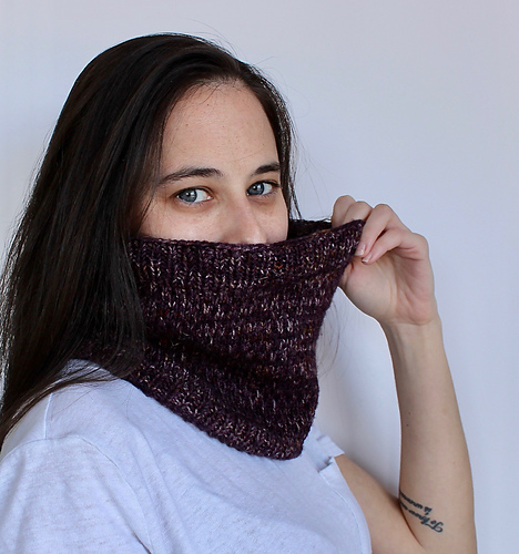 Ravelry: Faceted pattern by Kacey Herlihy