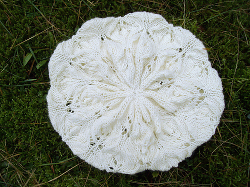 Ravelry: Velvet Dahlia Lace Beret pattern by Deepika
