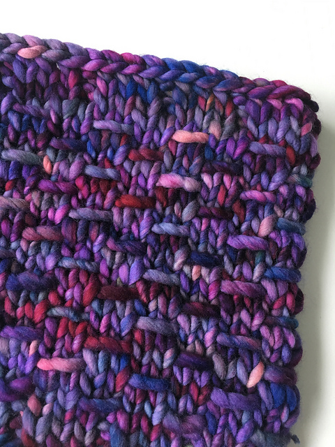 Ravelry: Dash Cowl pattern by Kali Berg