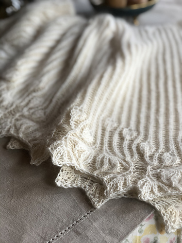 Ravelry: Rebel pattern by Lesley Anne Robinson