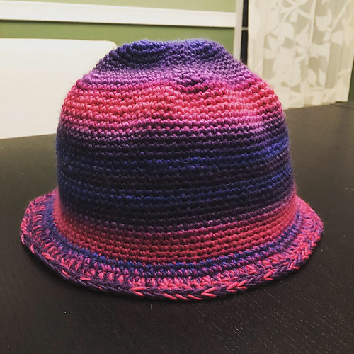 Ravelry: Colorful Cloche pattern by Kat Perdue