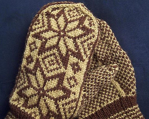 Ravelry: North Star Mittens pattern by Robin Hansen