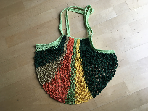 Ravelry: Classic French String Market Bag pattern by anne regourd