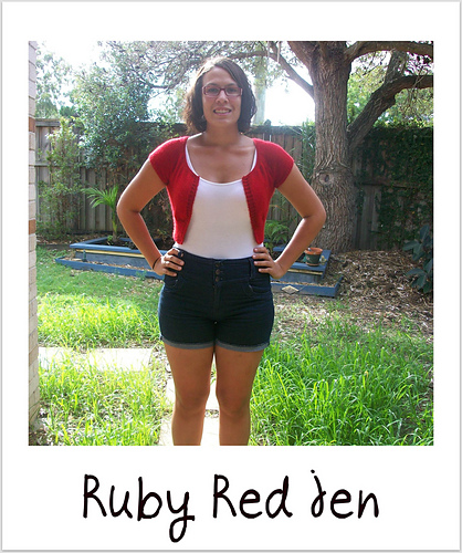 Ravelry: Jen pattern by Kim Hargreaves