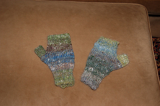 Ravelry: katabellarina's Chunky Fingerless Mitts