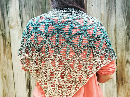Ravelry: Solitaire Shawl pattern by What About Yarn