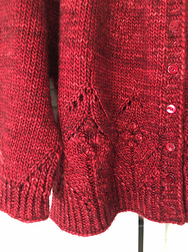 Ravelry: kathkawa's Magnolia chunky cardigan