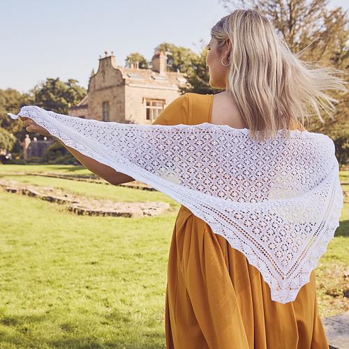 Ravelry: Beautiful Bride Shawl pattern by Zsuzsa Kiss