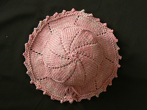 Ravelry: Pinwheel Hats Pattern - patterns