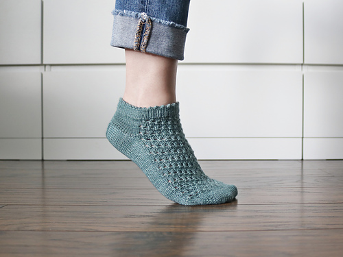 Ravelry: V Formation Socks LITE pattern by Katie Herrod