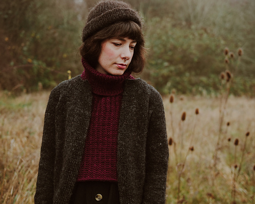 Ravelry: Unarmoured Defence Cowl pattern by Katt Weaver