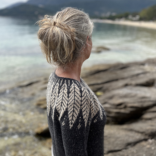 Ravelry: Greenleaf pattern by Jennifer Steingass
