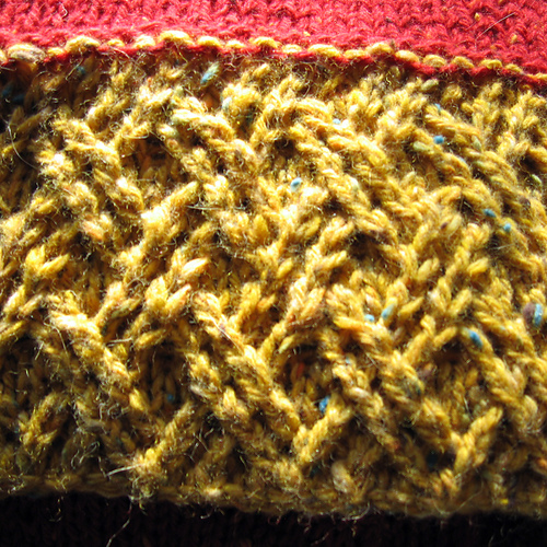 Ravelry: Letitia pattern by Kelly McCraw