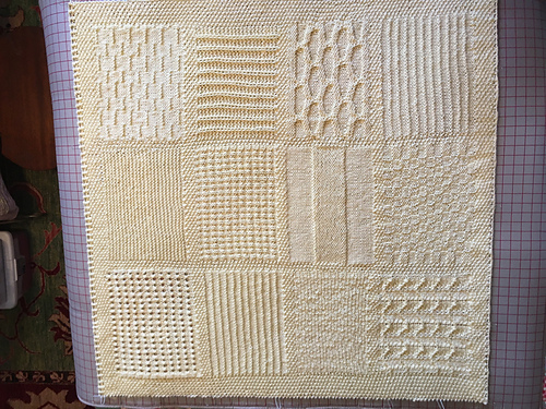 Ravelry: Wee Baby Blocks pattern by Susan Barstein