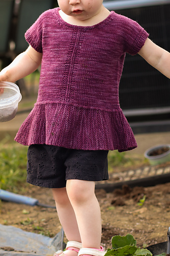 Ravelry: Little Plinth Tee pattern by Kerri Blumer